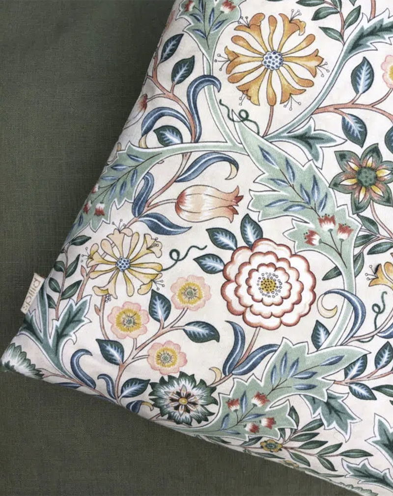 William Morris Dorthea Pude - Sand - 50 x 33 Cm - Spliid | Nyheder ... William Morris Dorthea Pude - Sand - 50 x 33 Cm - Spliid | Nyheder ...