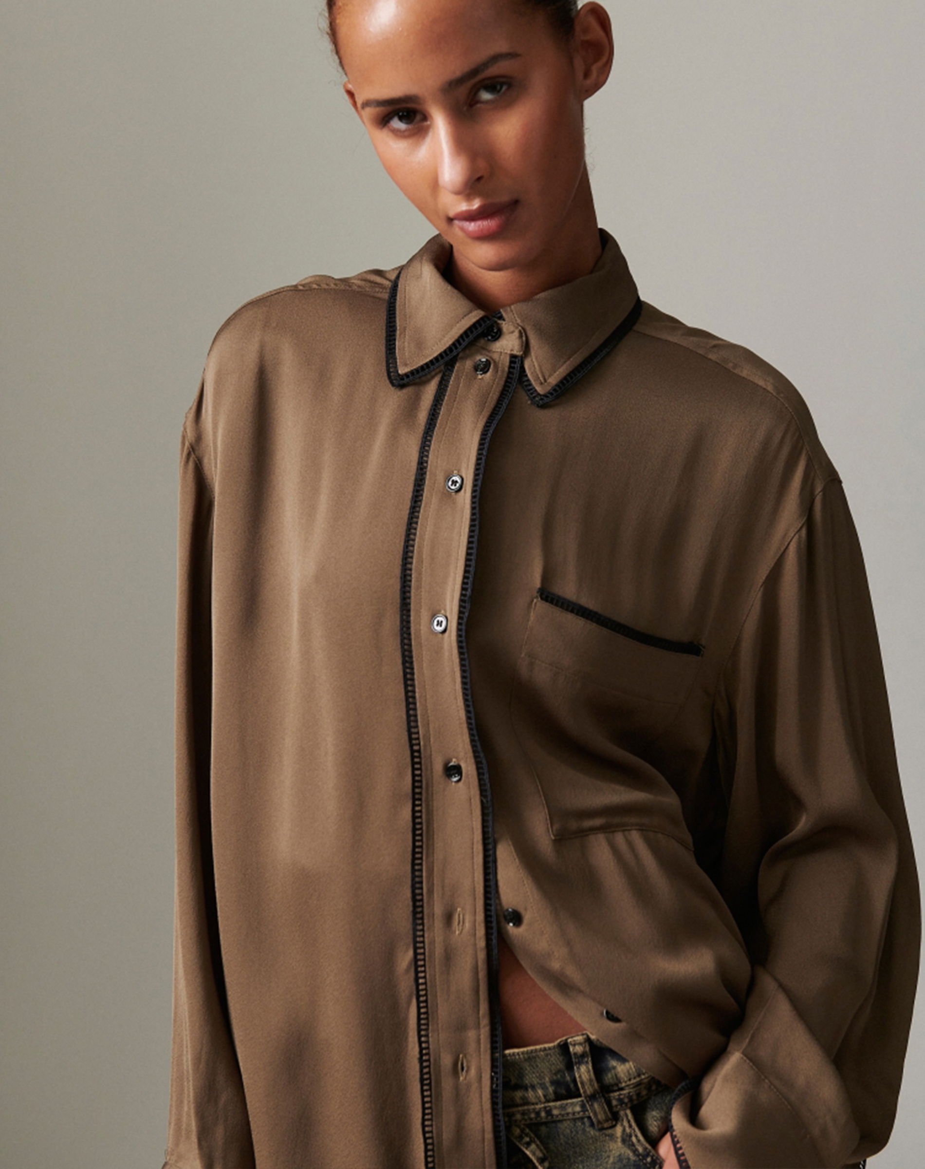 Olenna Matte Crepe Skjorte - Capers | 180820 CAPERS | 34 | 393873