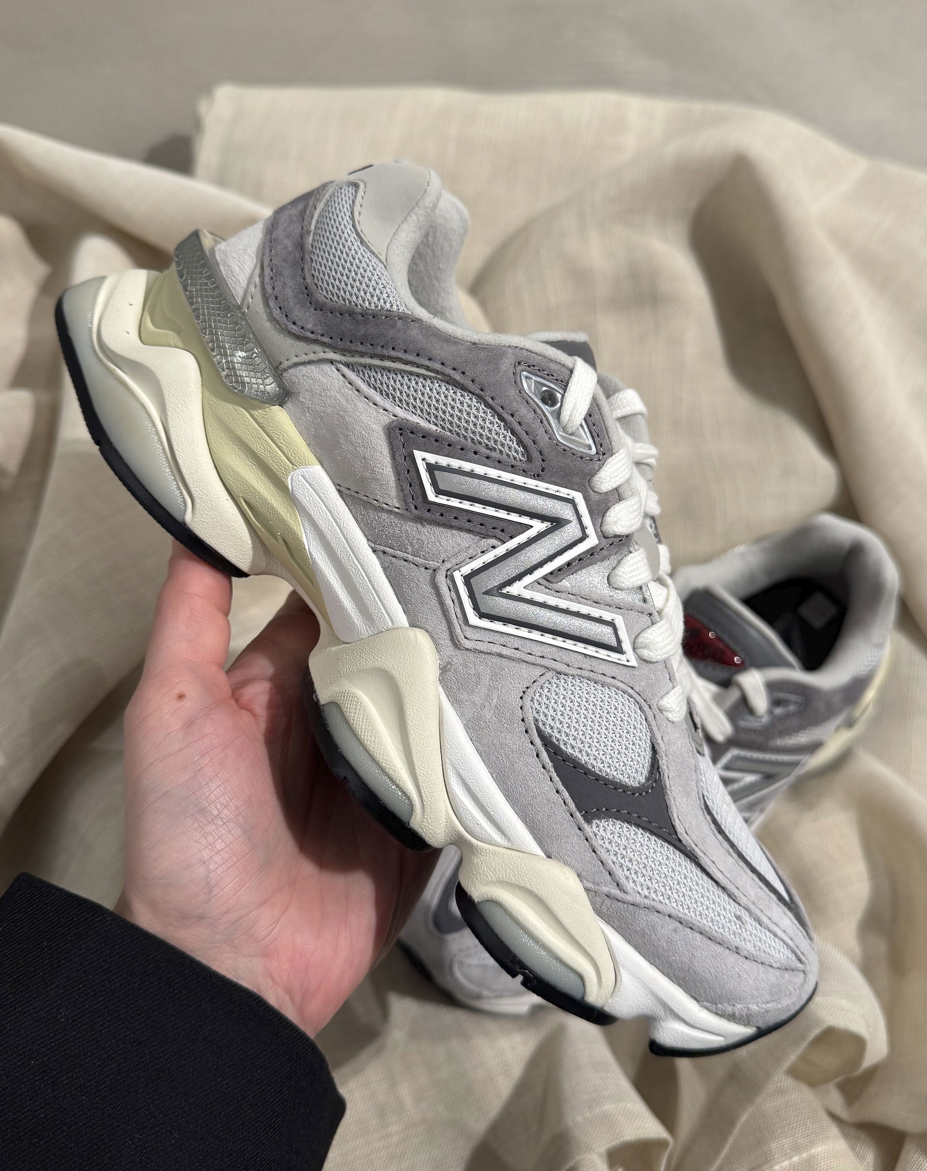 U9060GRY Sneakers - Rain Cloud | RAINCLOUD/CASTLEROCK | 43 | 416920